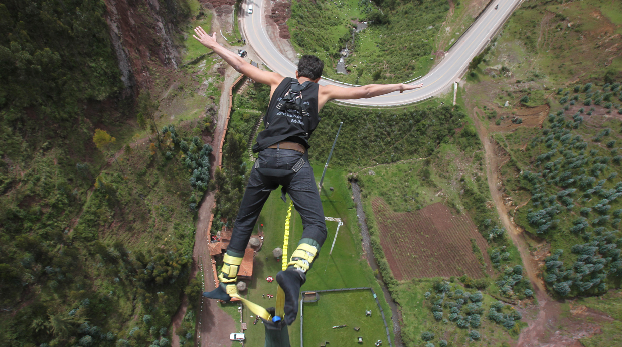 Bungee Jumping - Action Valley - Inca World Perú